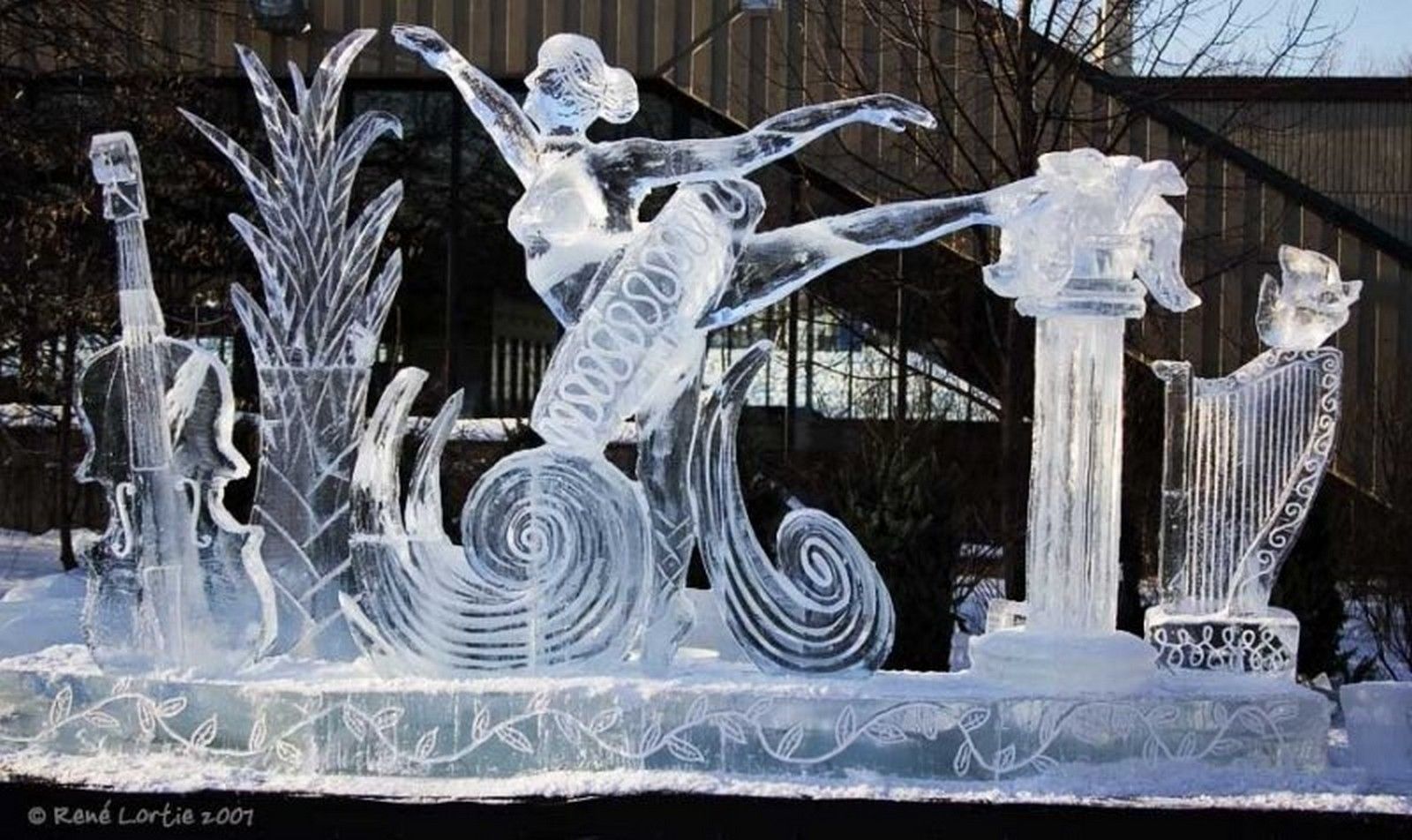 sculpture sur glace et neige - Page 13