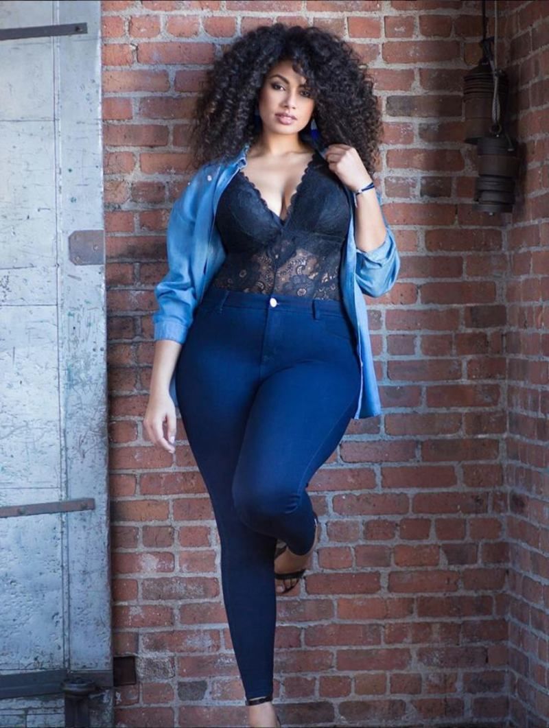Aimer Les Femme Ronde Et Sexy Toute Taille 737